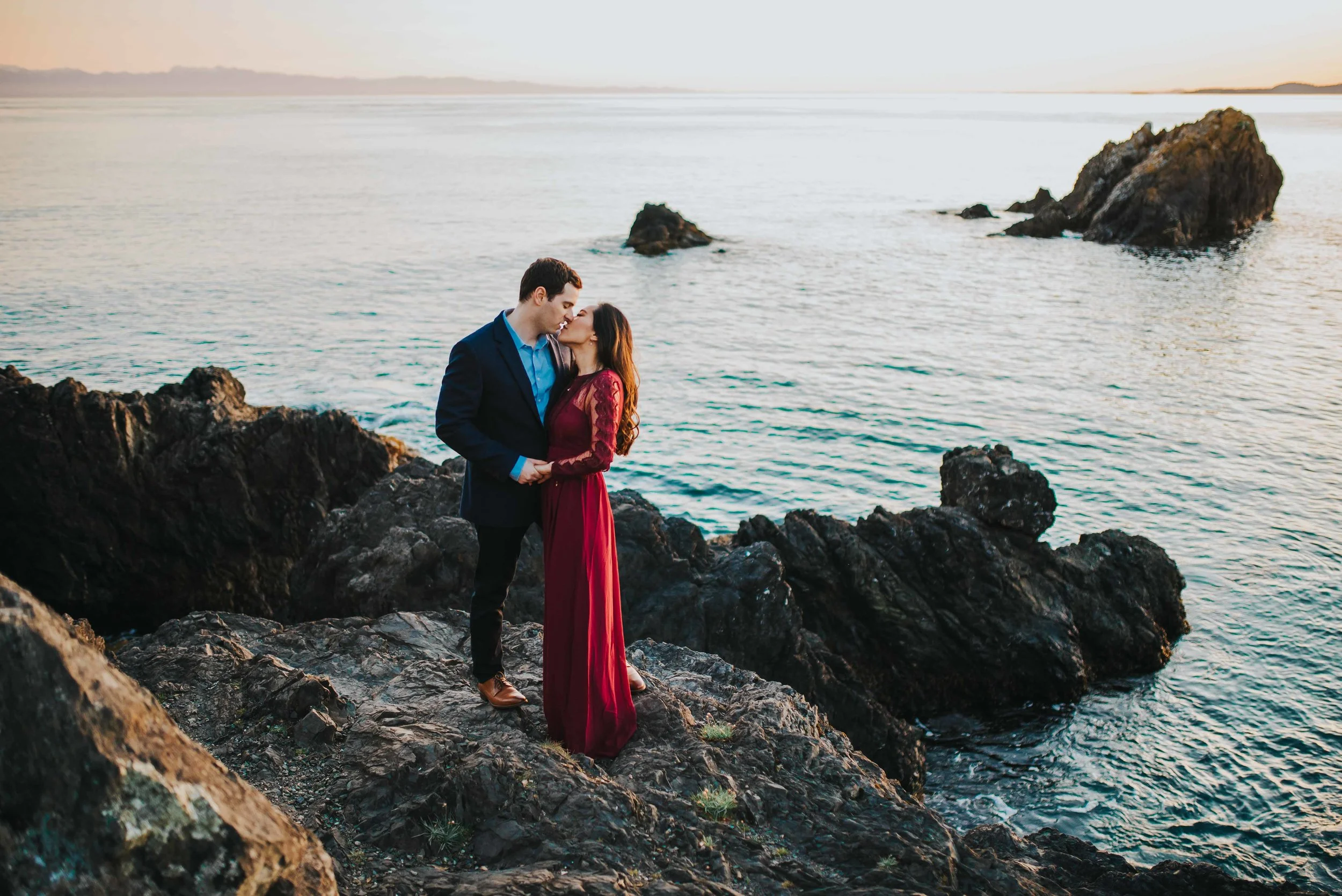 Winnie & Matt | Rosario Beach Engagement | PNW — J Hodges Photography ...