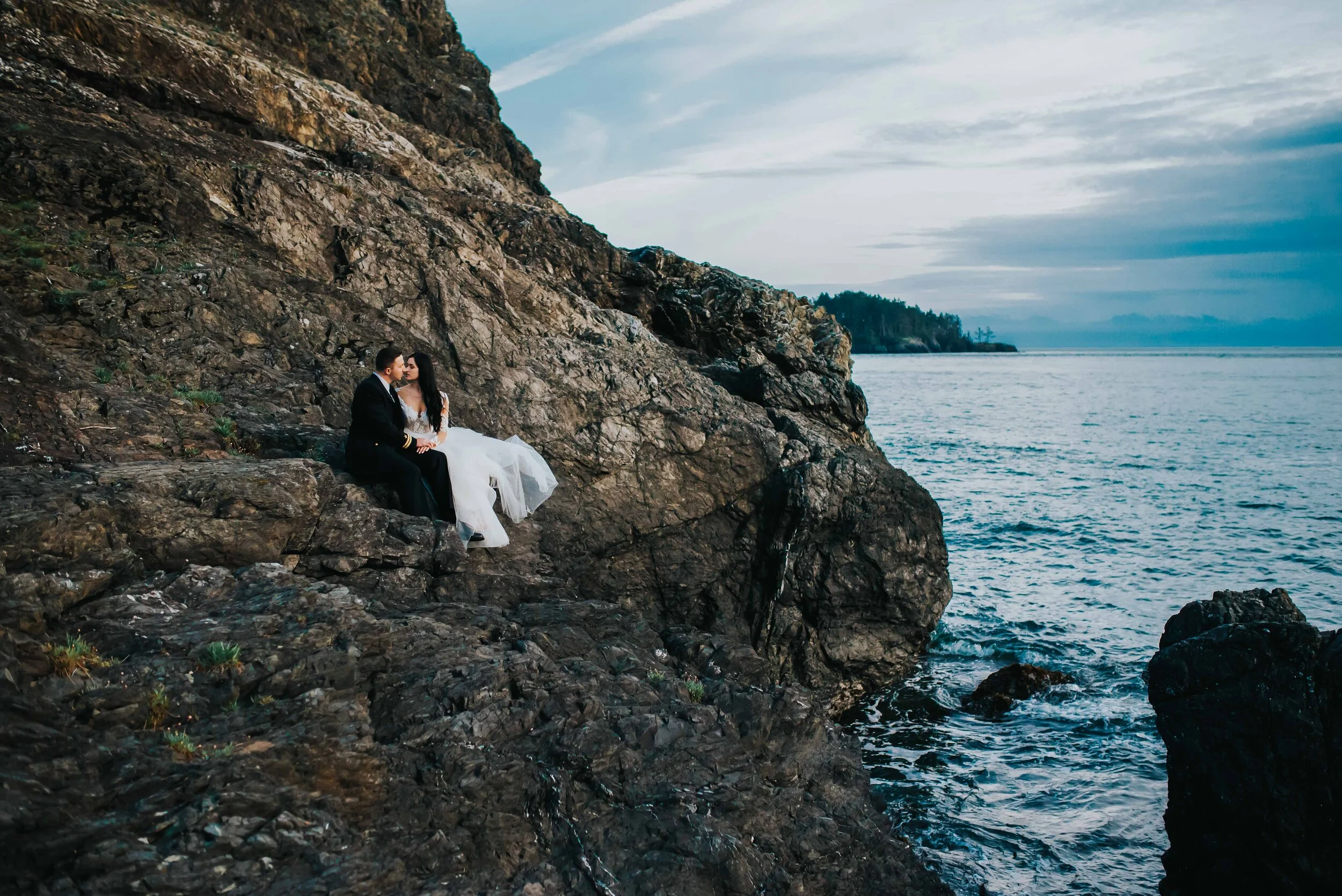 J Hodges Photography - Whidbey Island Wedding & Elopement Photographer