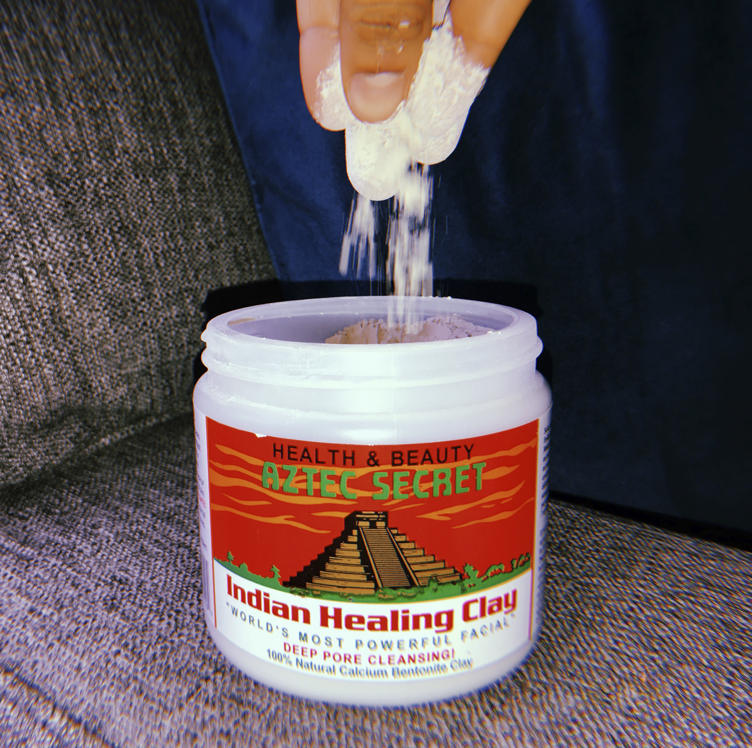 LOYAL NANA - What is this Aztec Secret Indian Healing Clay?