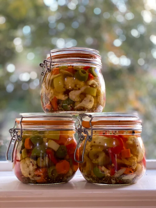 Alex Guarnaschelli's recipe for giardiniera — Cooks Without Borders