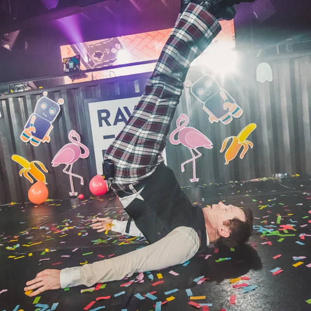 ARTISTS — Rave-A-Roo