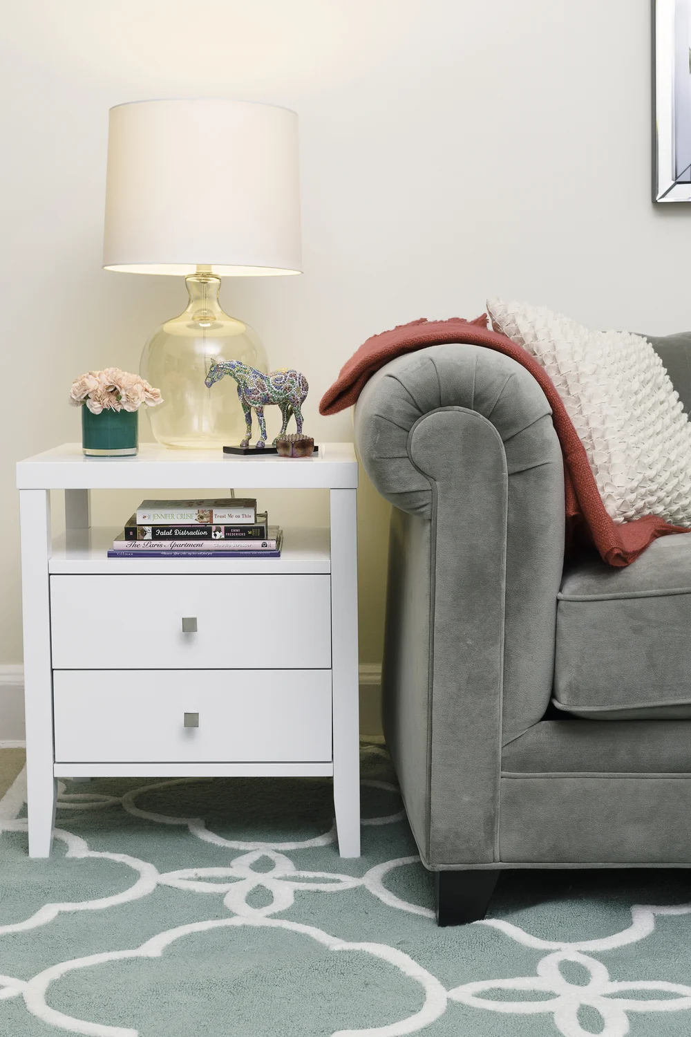 Betsy Helmuth loves sharing her budget interior design tips and the ...