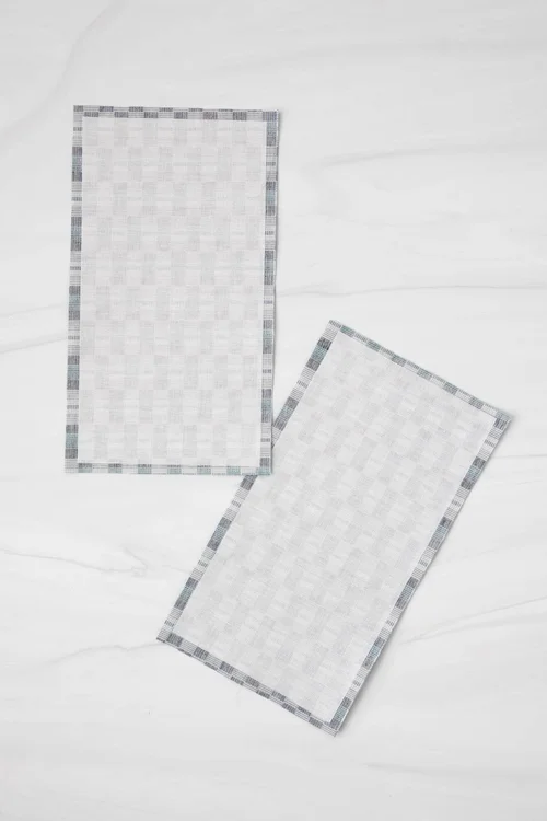 QuiltCon Name Tag Holder — Laura Hopper