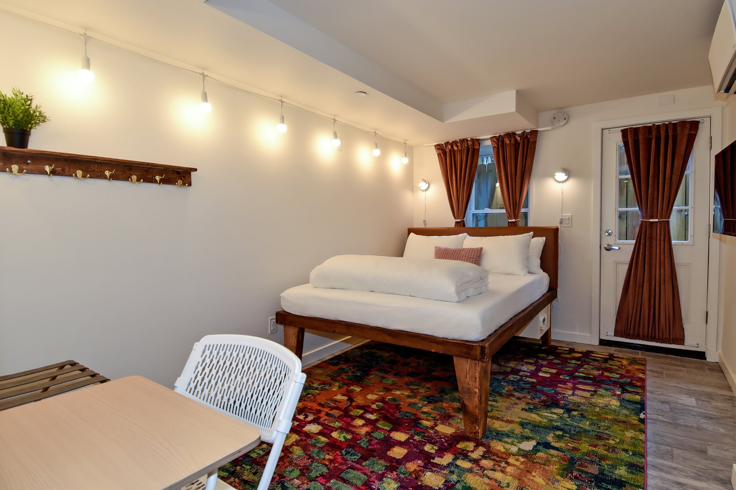 Private Hotel Rooms — HighRoad Hotel
