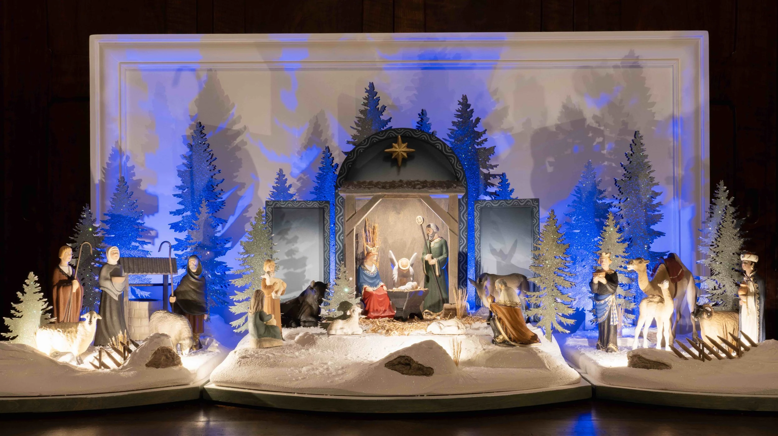 World Nativities Exhibition and Christmas in the Castle Tour ...