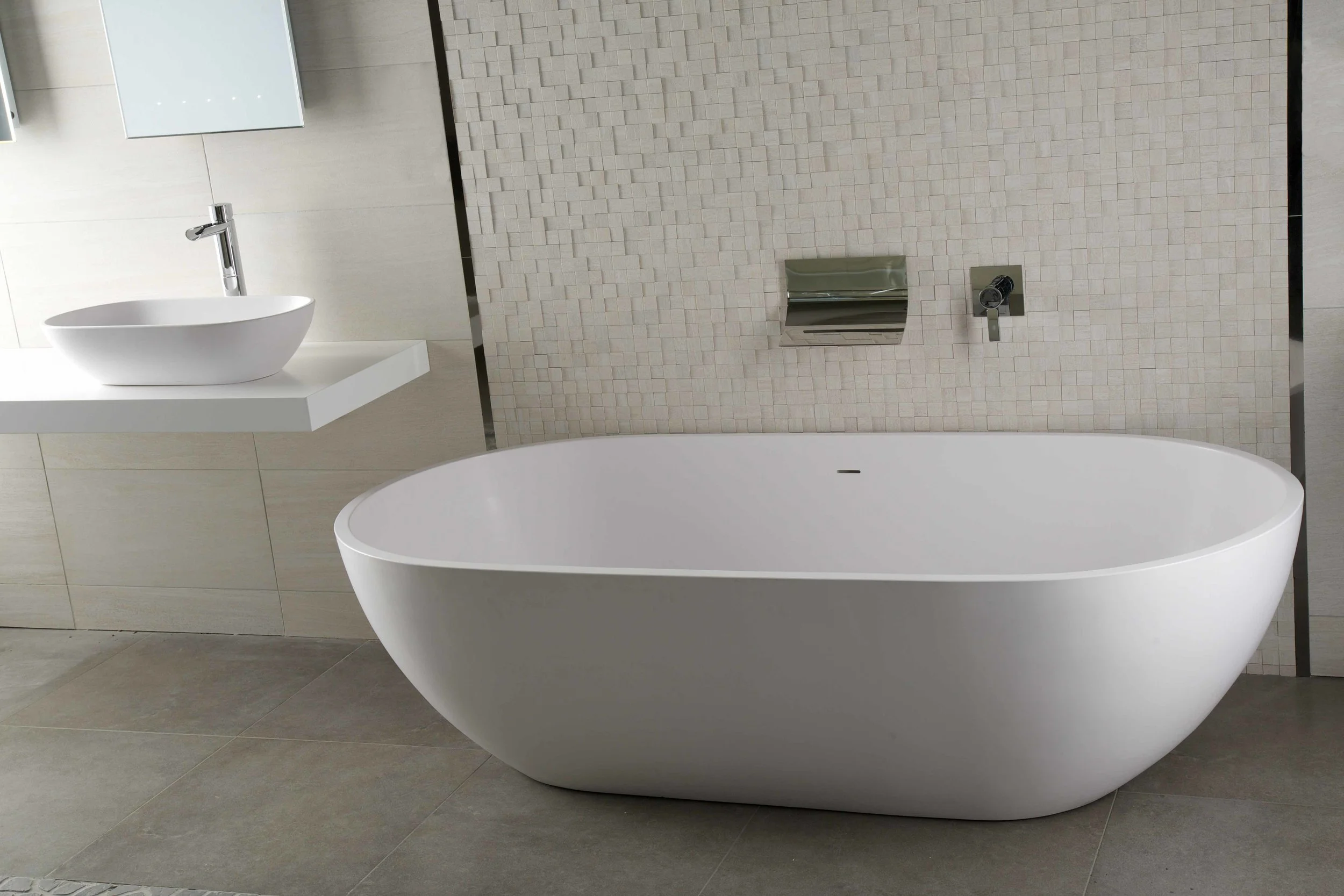 Bathtubs — BAGNODESIGN | Luxury Bathrooms Glasgow | Bathroom Showroom ...