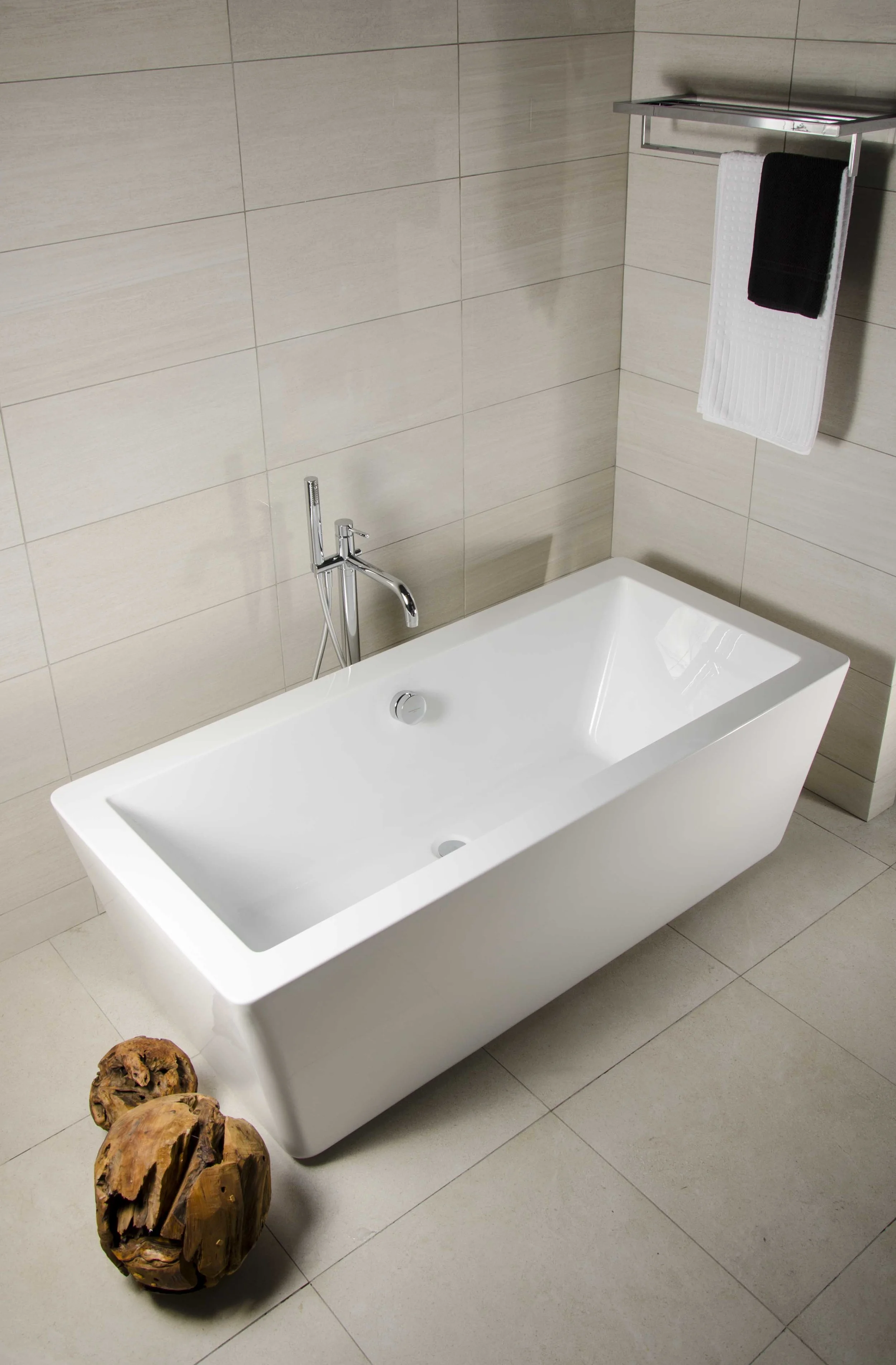 Bathtubs — BAGNODESIGN | Luxury Bathrooms Glasgow | Bathroom Showroom ...