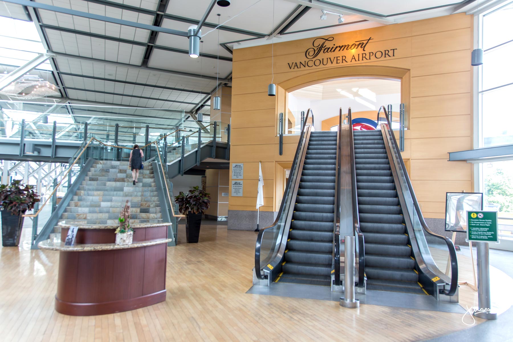 TRAVEL | Fairmont YVR Gold Lounge Launch — Jenn Chan Photography