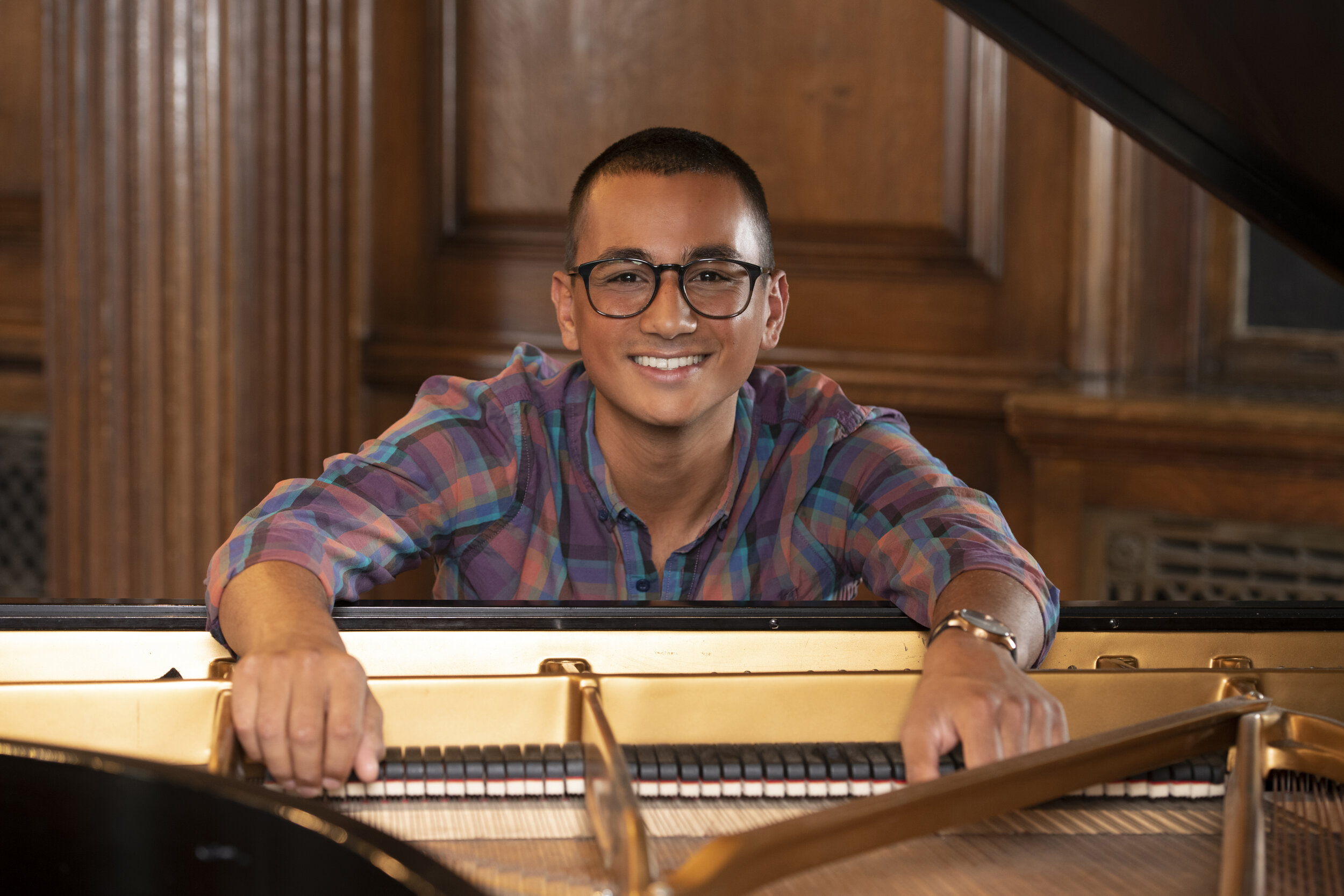 EPK — James Fernando