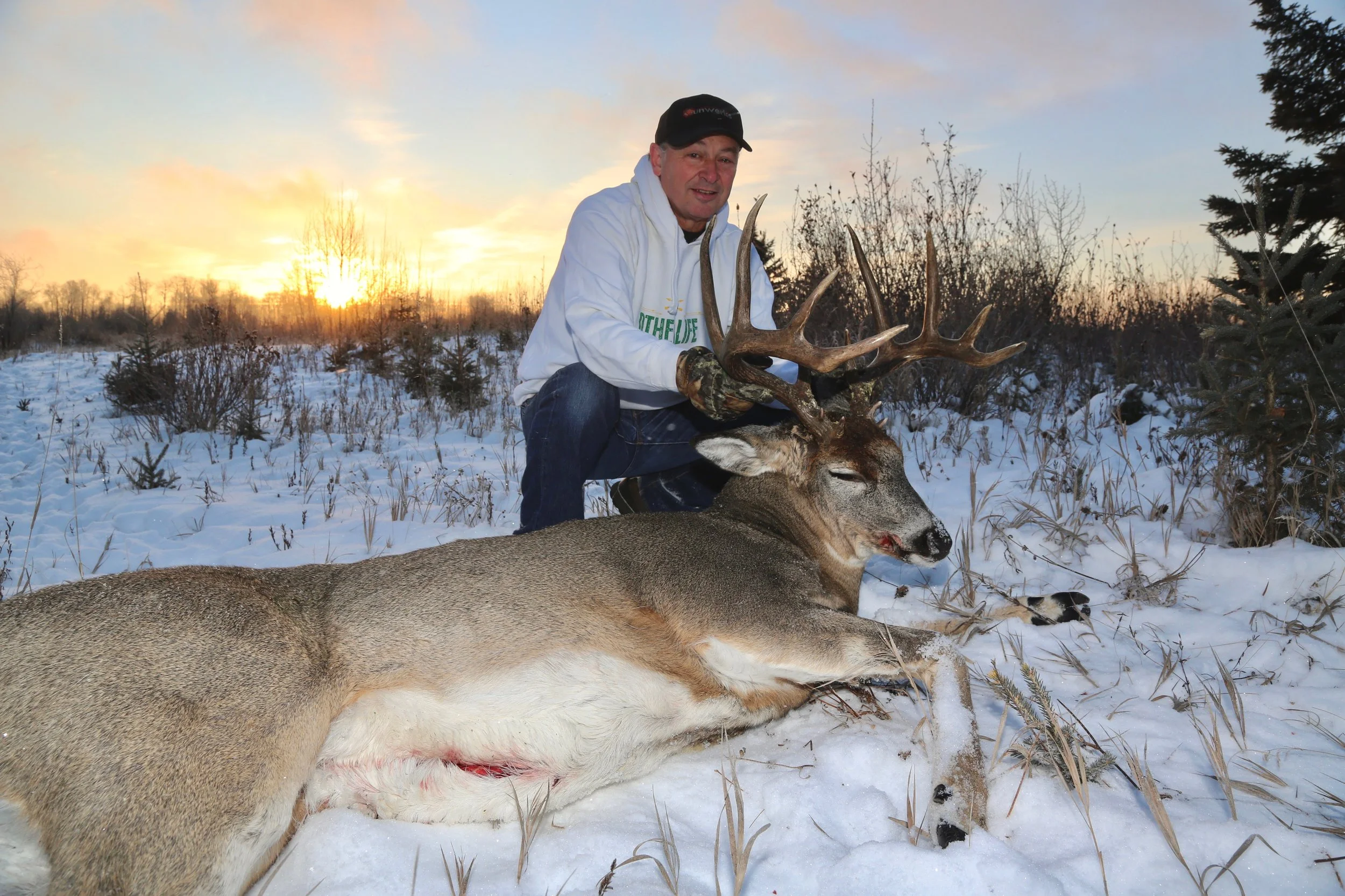 Whitetail Hunts — Wheat King Adventures