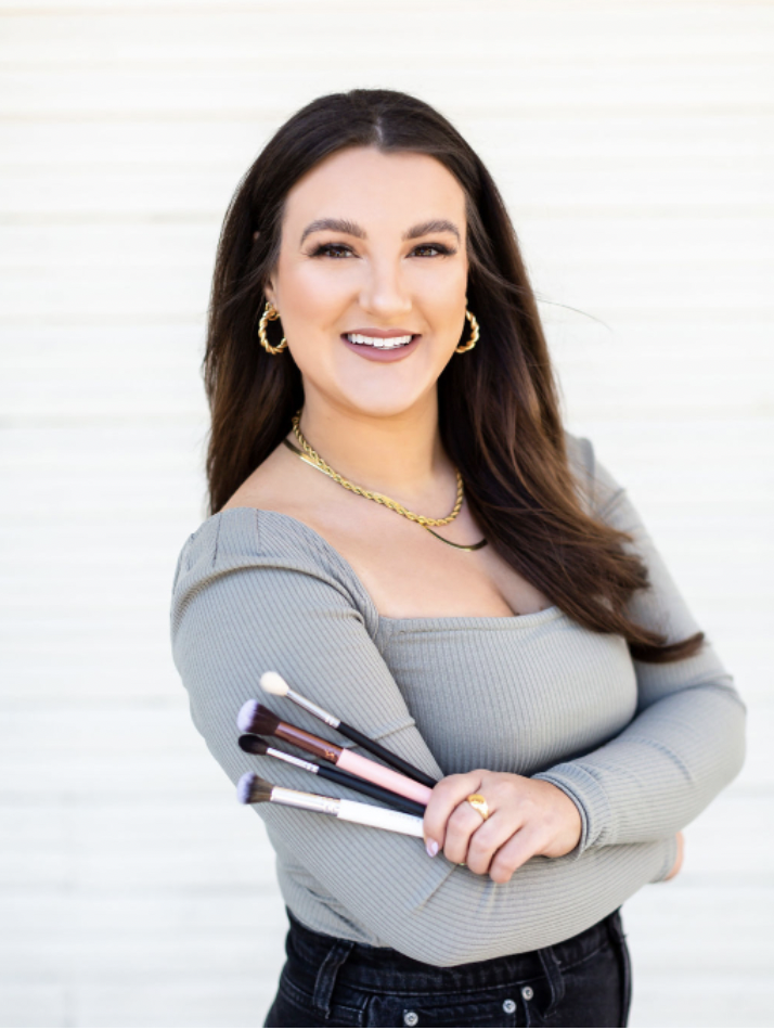 PRODUCTION TEAM – One10 Beauty House