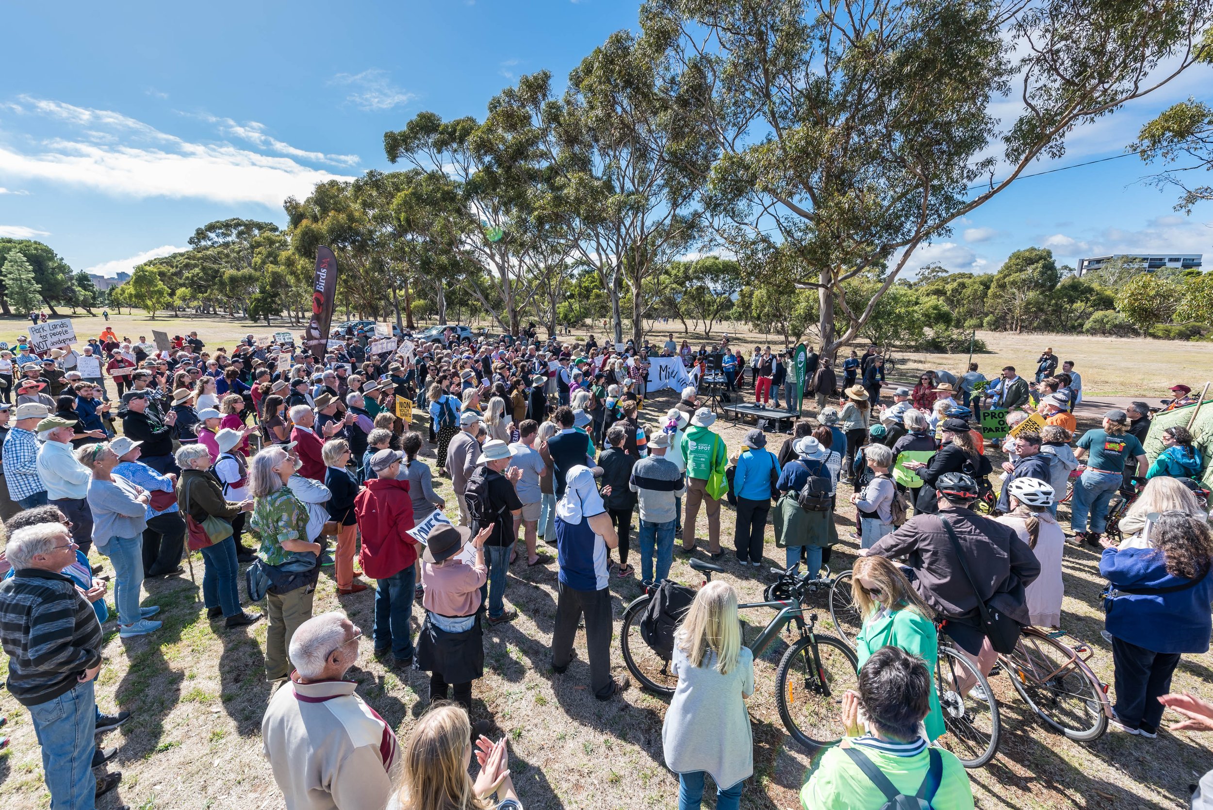 Police Mounted Unit — Adelaide Park Lands Association