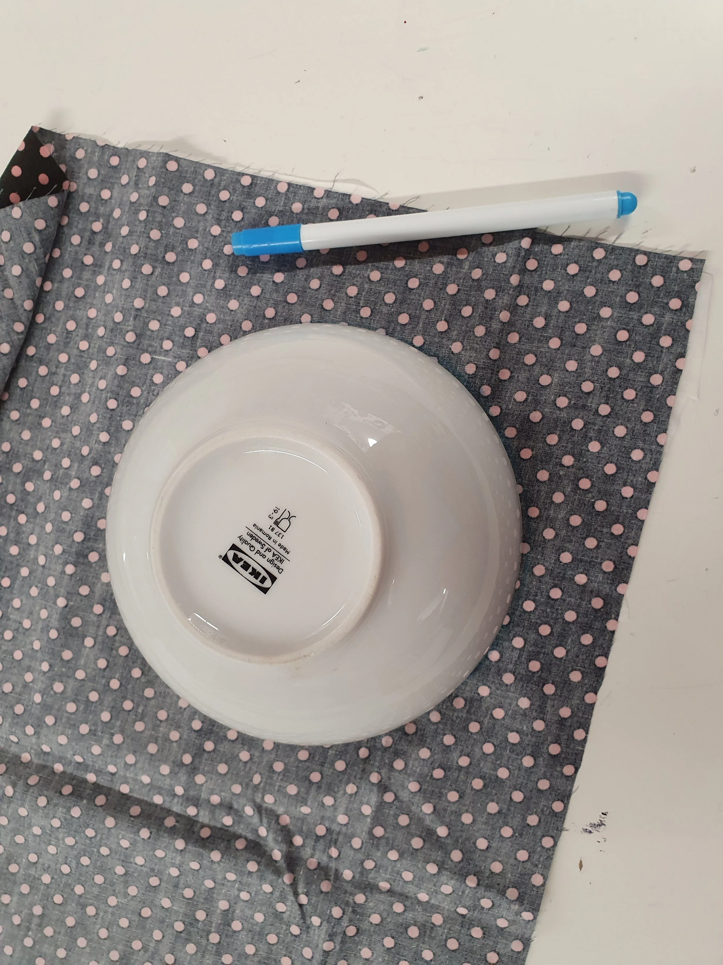 Twin Made Sewing Guide - How to make a reusable Bowl Cover — Twin Made