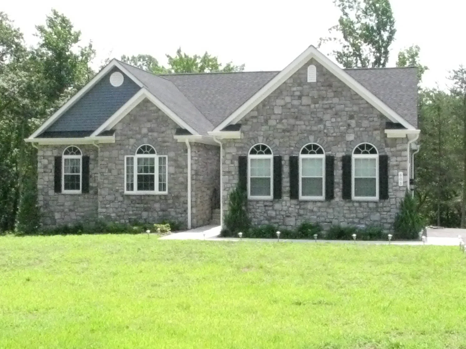 🦀 Veneer Stone Designs - Maryland Decking - Decks, Patios, and Fencing