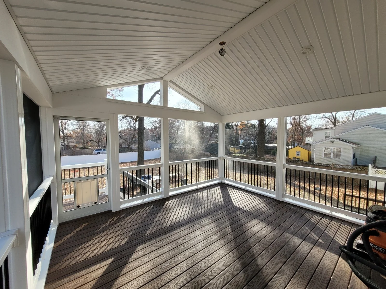 🦀 Covered and Enclosed Decks - Maryland Decking - Decks, Patios, and ...