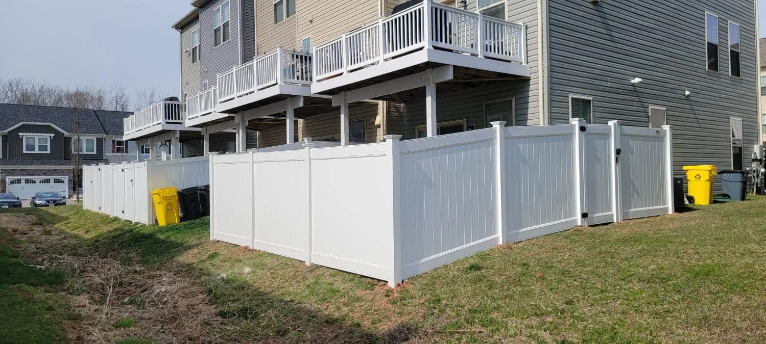 🦀 Completed Fence Pictures - Maryland Decking - Decks, Patios, and Fencing