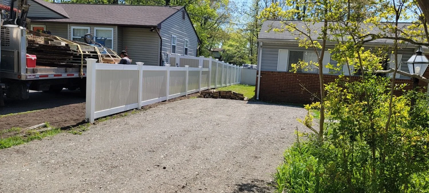 🦀 Completed Fence Pictures - Maryland Decking - Decks, Patios, and Fencing