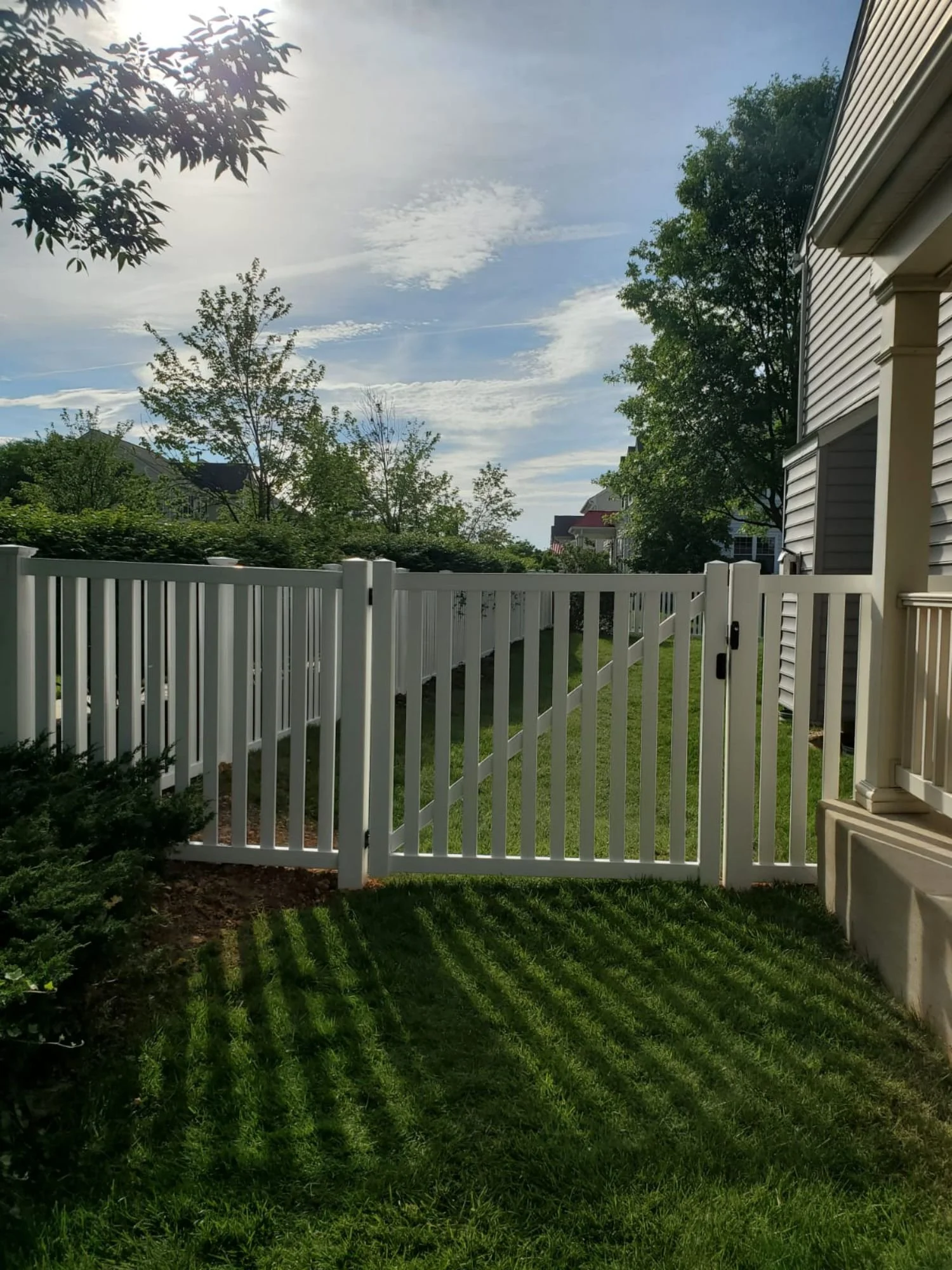 🦀 Completed Fence Pictures - Maryland Decking - Decks, Patios, and Fencing