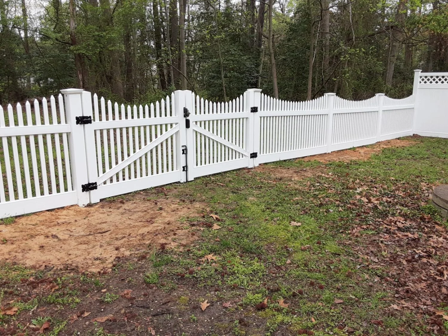 🦀 Completed Fence Pictures - Maryland Decking - Decks, Patios, and Fencing