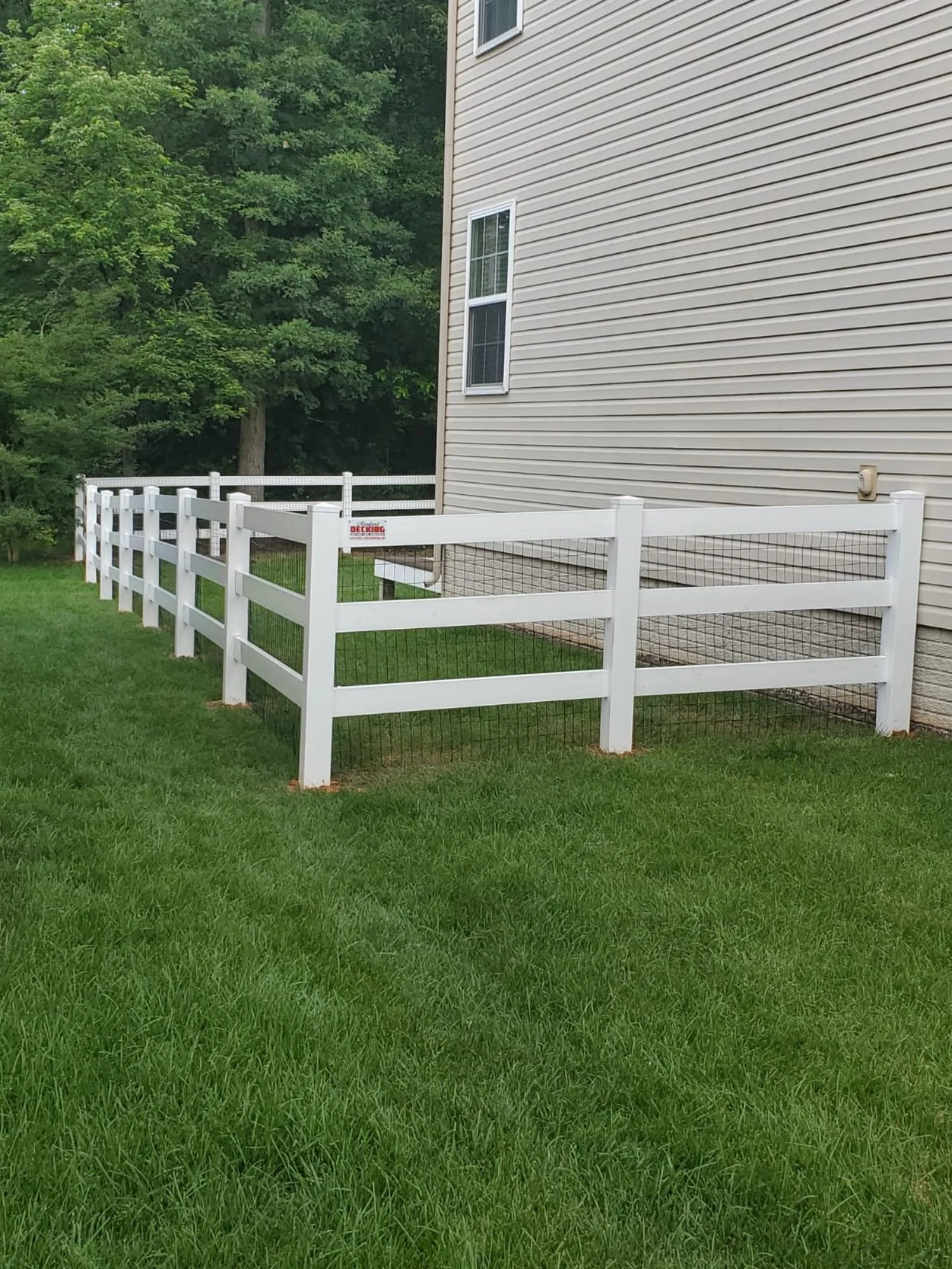 🦀 Custom Fence Pictures - Maryland Decking - Decks, Patios, and Fencing