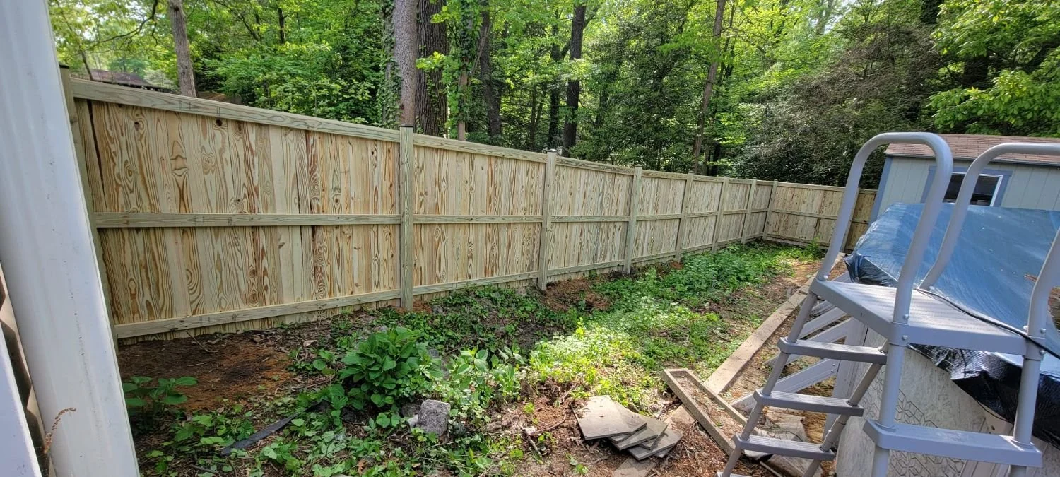 Wood Fence Pictures | 🦀 Maryland Decking | Decks, Patios, and Fencing