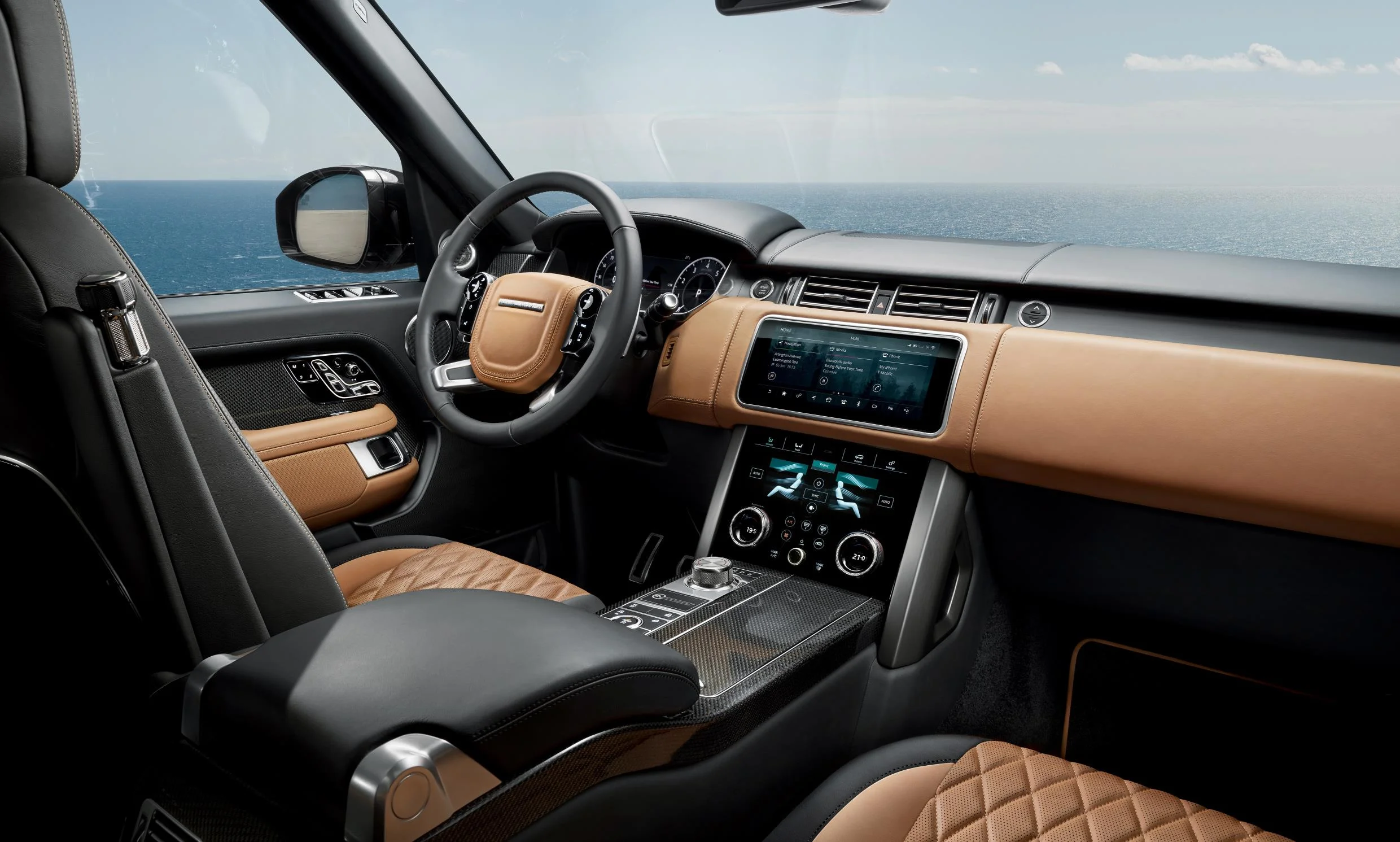 New RANGE ROVER - silent luxury