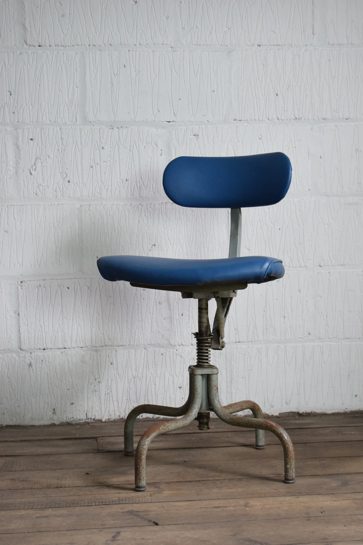 1940s Vintage Industrial Chair Industrial Factory Chairs By Leabank