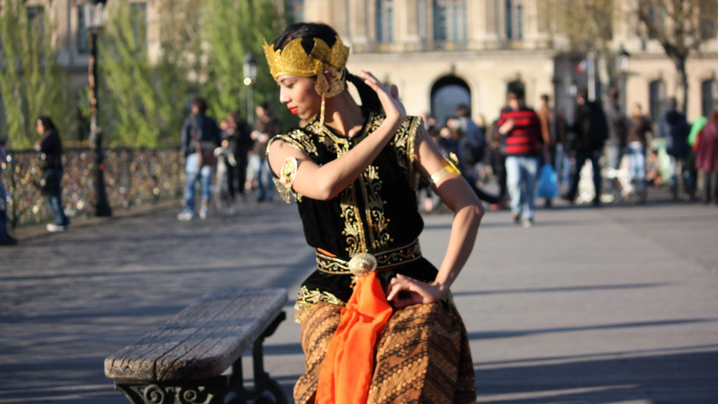 Ateliers de danse de Java et Bali à Paris | Pantcha Indra