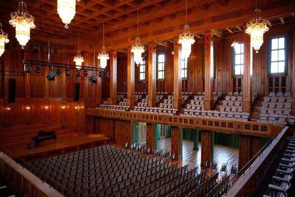 Le Kissinger Sommer entre prestige et cure — Classique c'est cool