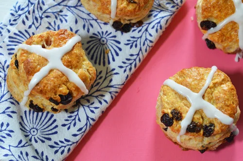 Hot Cross Biscuits — LIVIA | Bread, Brunch, Lunch & Dinner with an ...