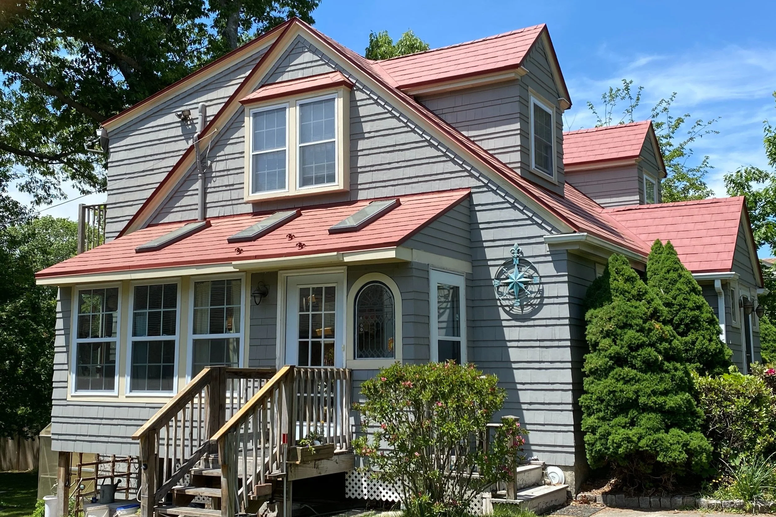 Red Metal Roofs — East Coast Metal Roofing