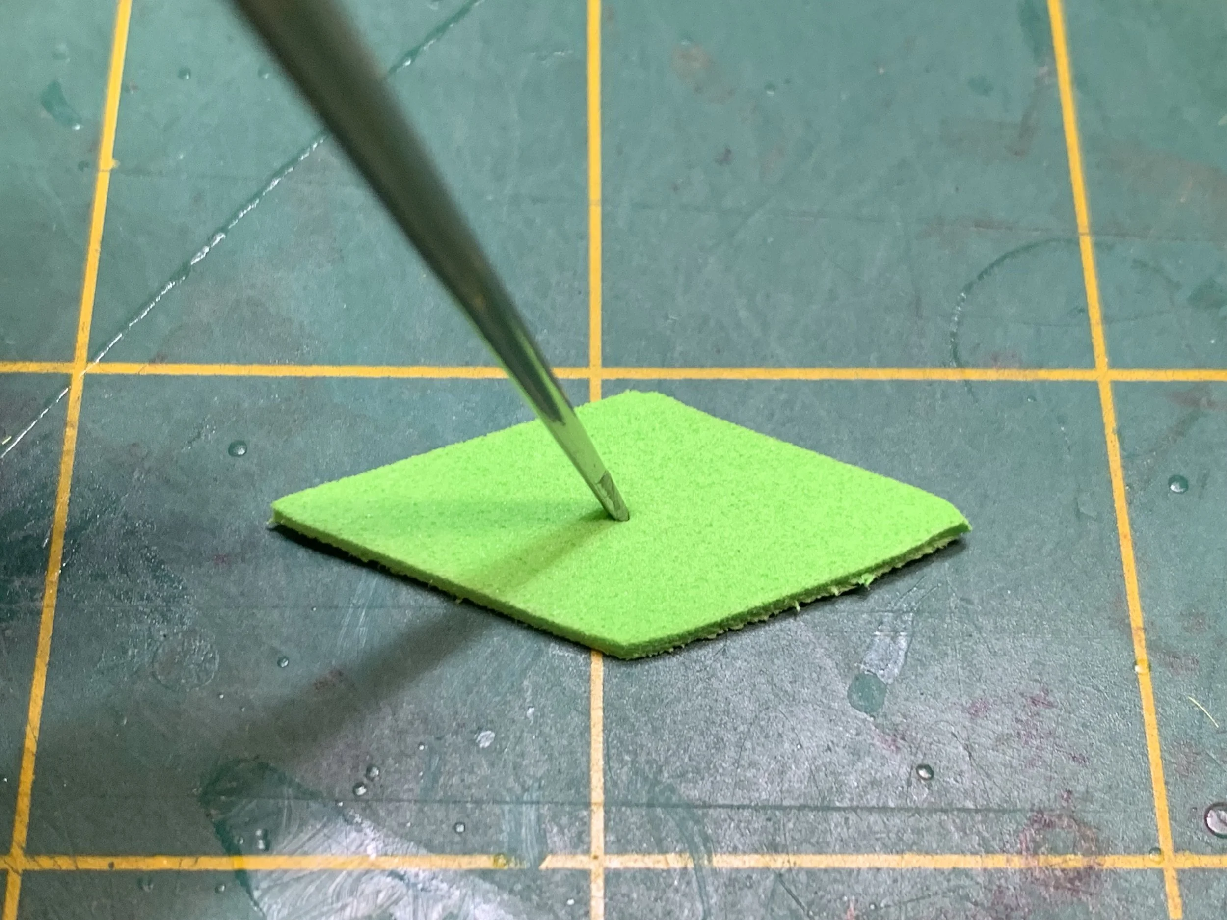 Instructions for tying the Triangle Bug — Panfish On The Fly