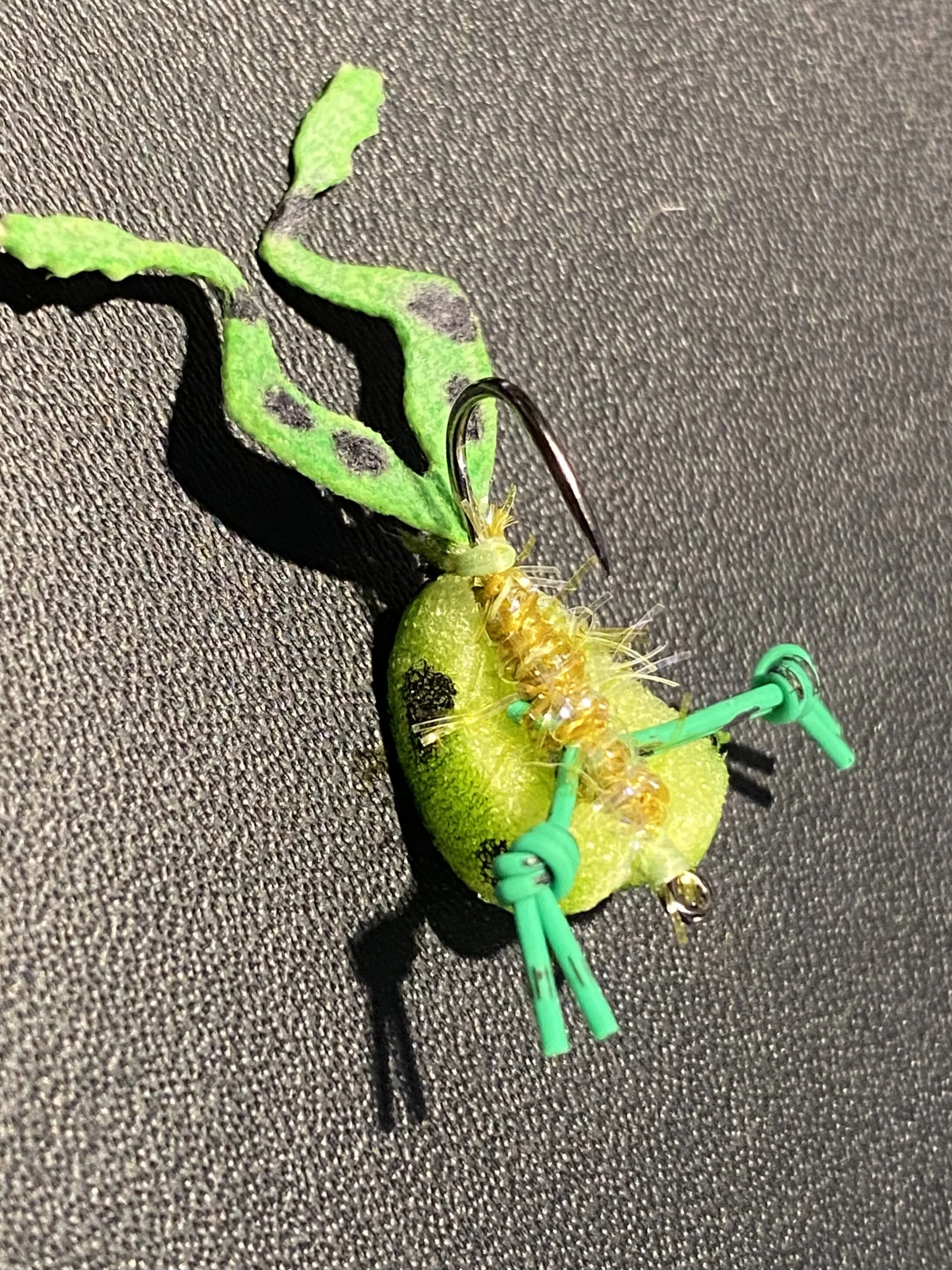 Fly Tying Friday: The Wee Frog — Panfish On The Fly