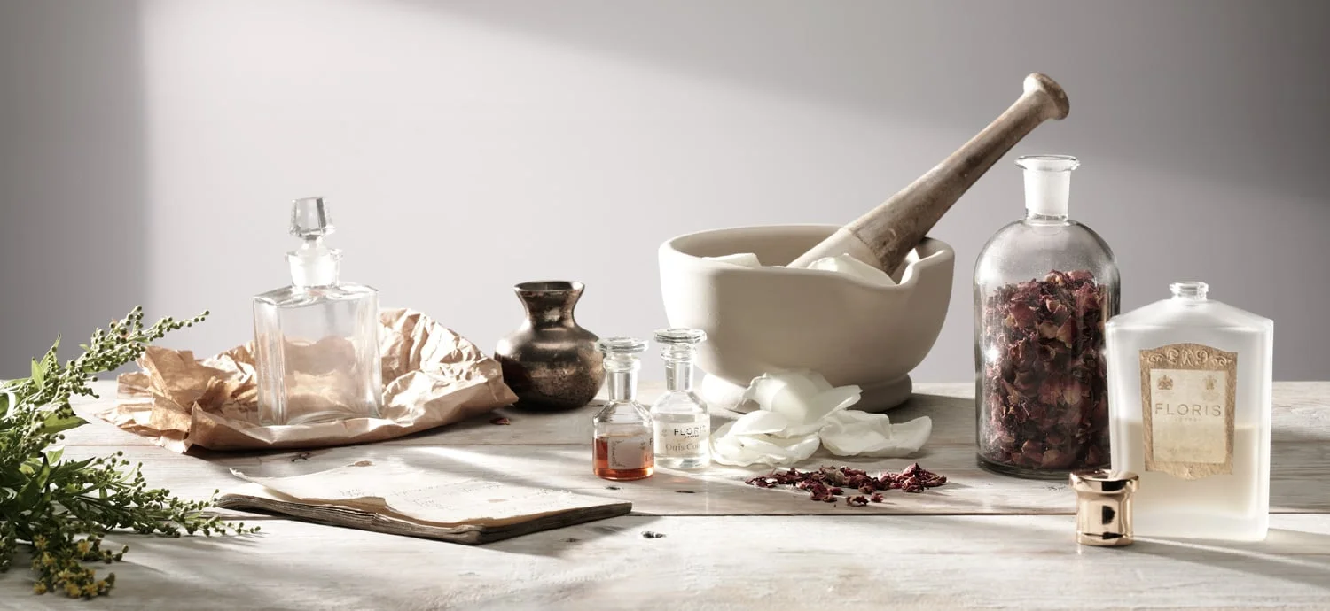 Floris - Honey Oudh | Advertising Photography