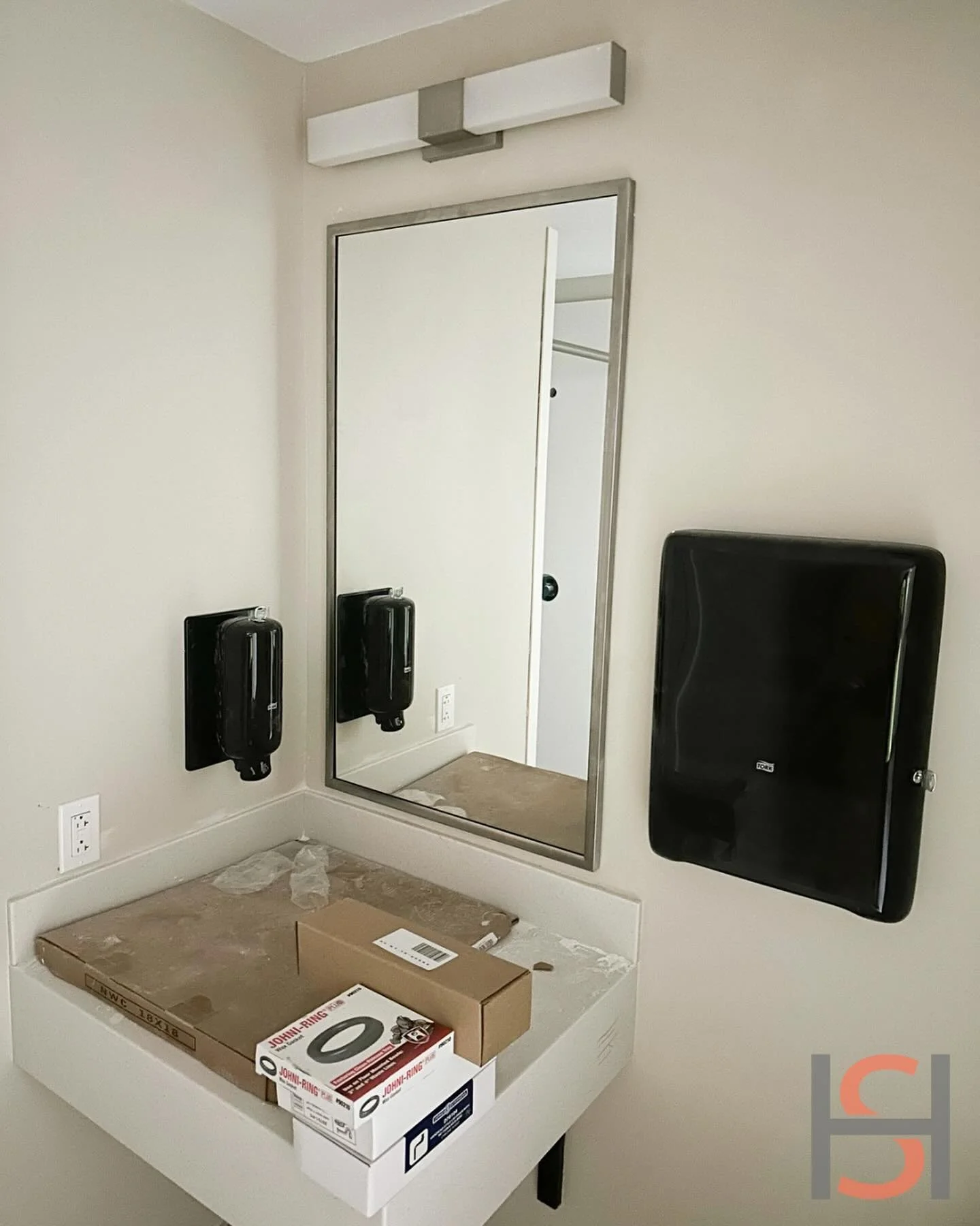 Hanover Specialties LLC