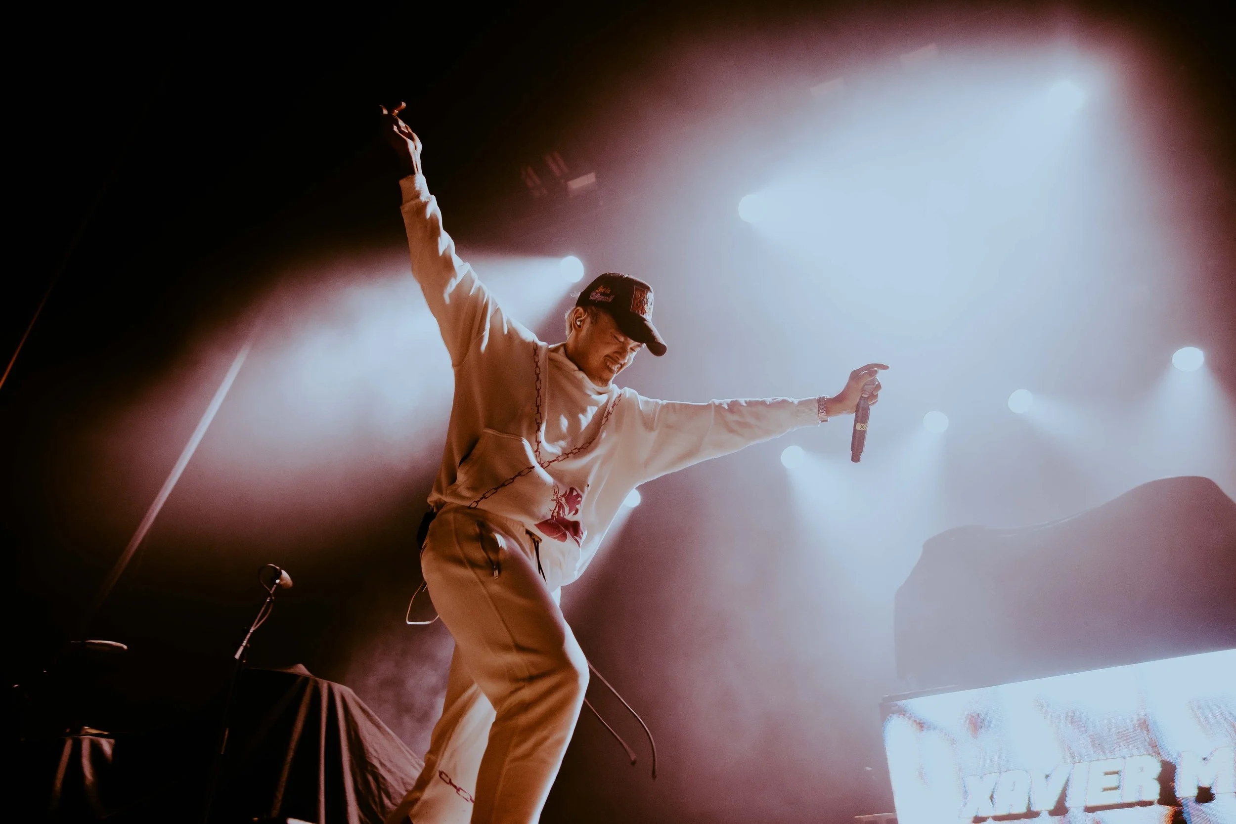 Chase Atlantic with Leah Kate with Xavier Mayne — CONCERT UPDATER