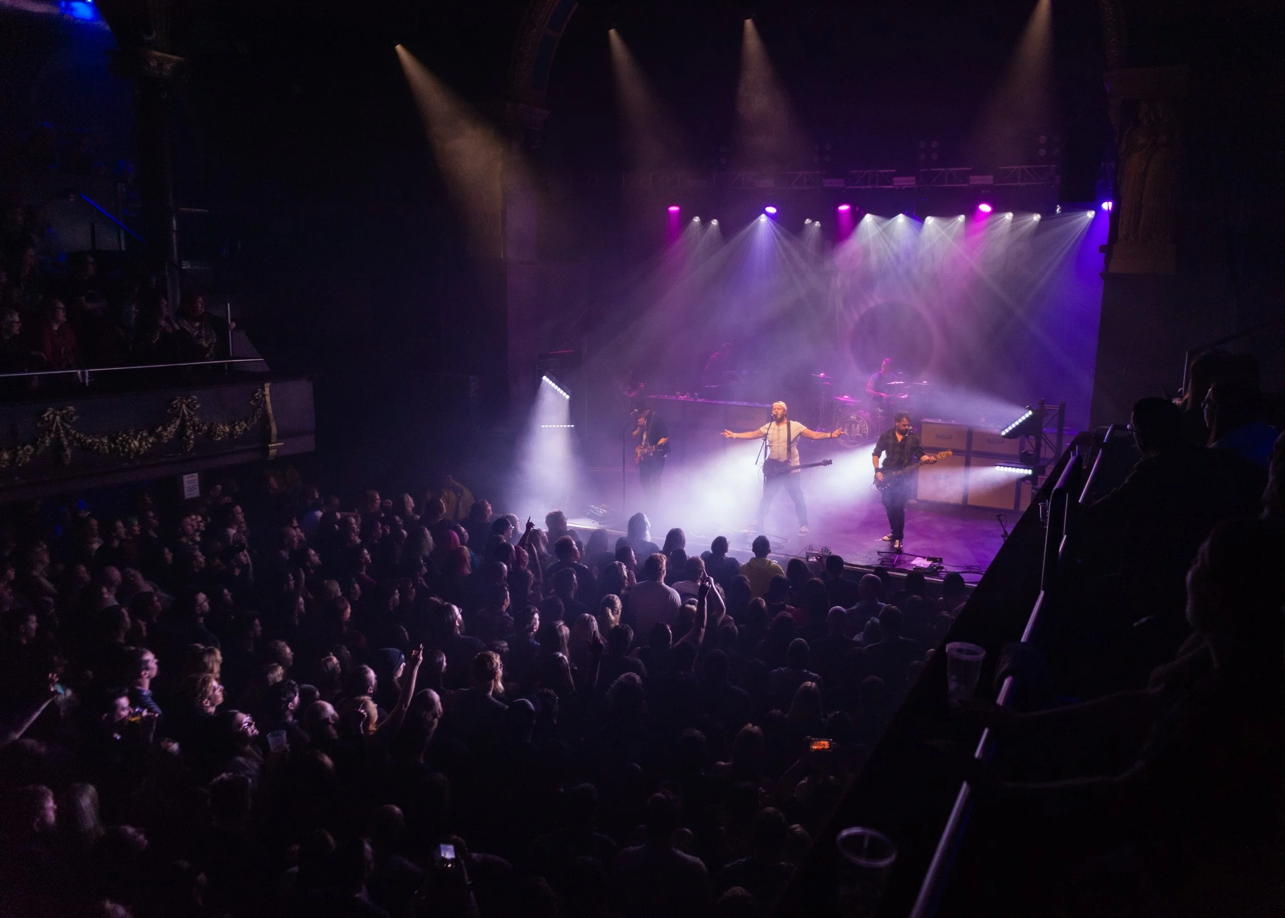 Elliot Minor — CONCERT UPDATER