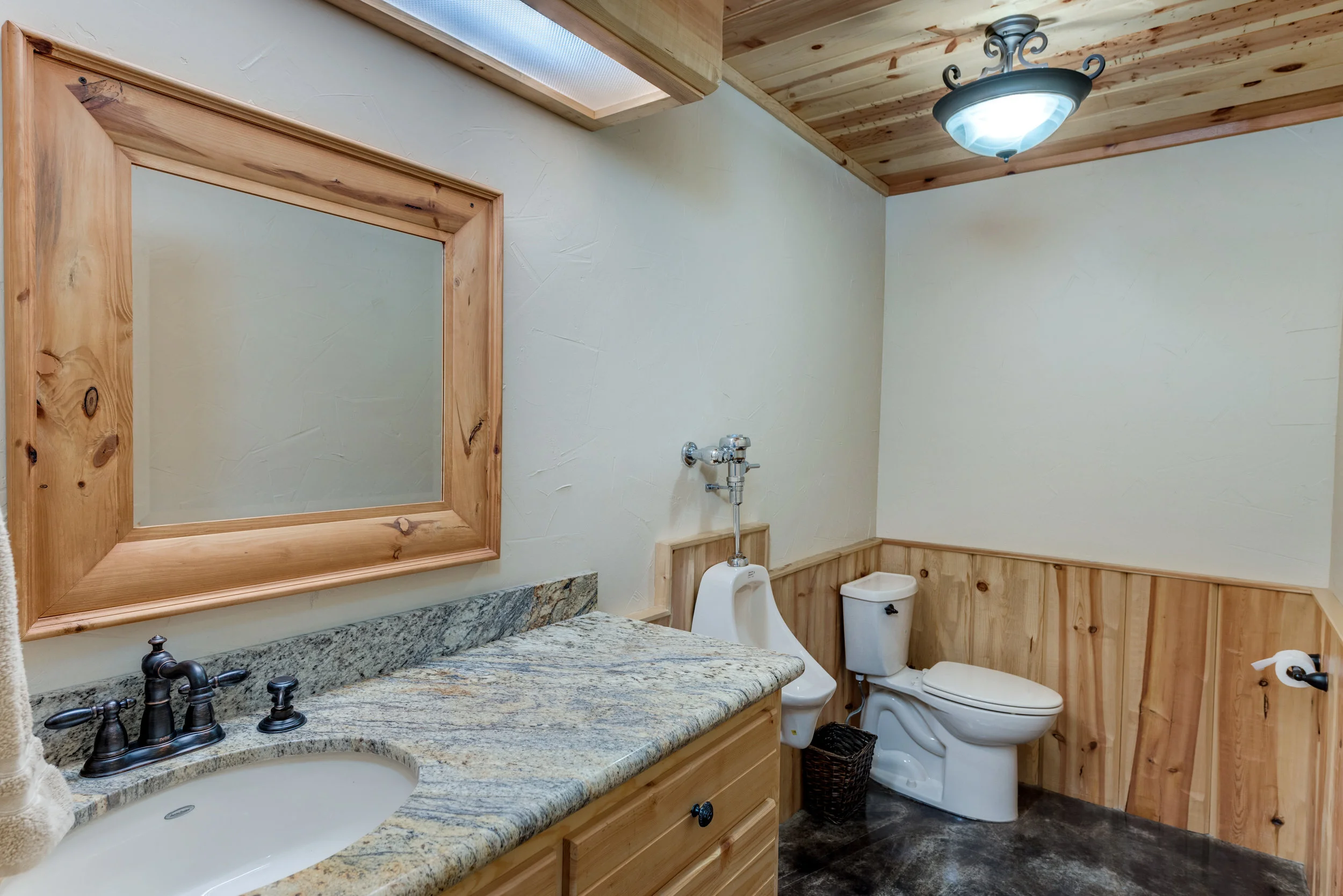 The Lodge — Bright Star Ranch & Resort