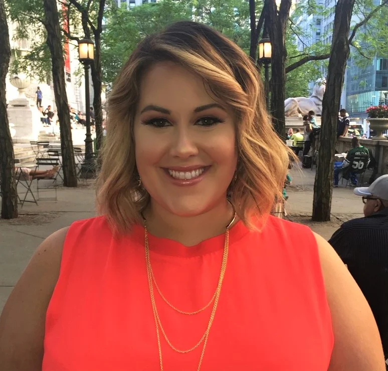 Showstopper — Fashion + Curves