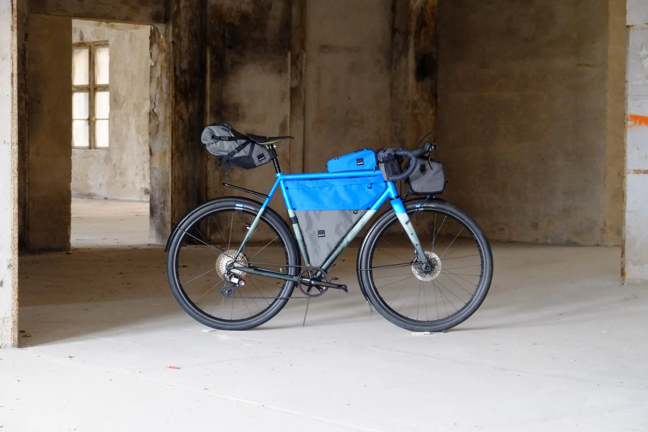 Full Frame bag — gramm tourpacking | bikepacking bags