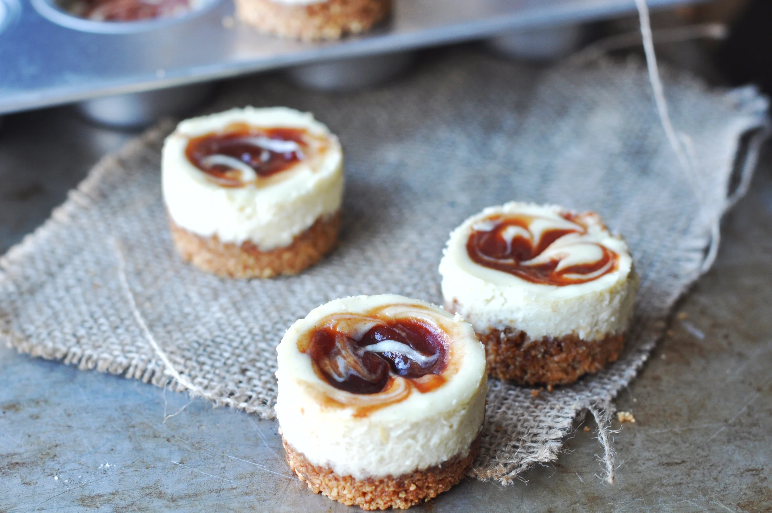 Mini Cheesecakes with Quince Jam on Almond Flour Crust {gf ...
