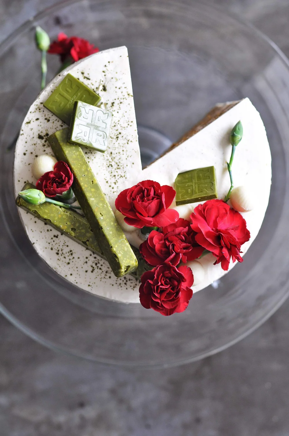 Matcha Cake with Azuki Red Beans & Vanilla Swiss Meringue Buttercream ...