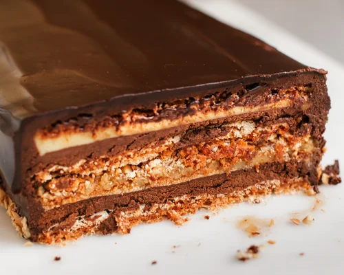 Dacquoise with Chocolate and Praline Cream — saltnpepperhere