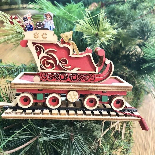 North Pole Sleigh Car — WARSAW CUT GLASS