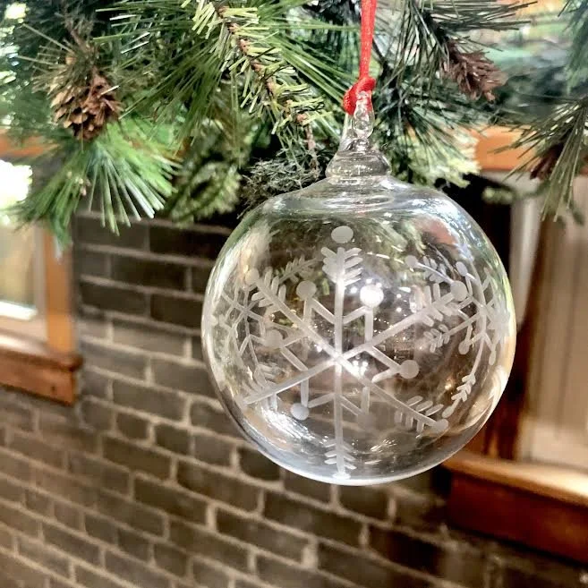 Beautiful Glass Christmas Ornaments