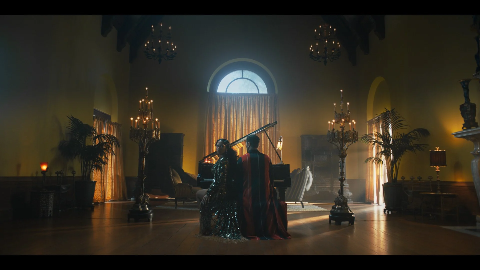 The Ringmaste — Caleb Heymann