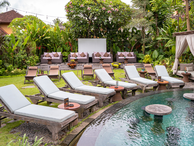Ubud's Favourite Restaurant | Folk Pool & Gardens