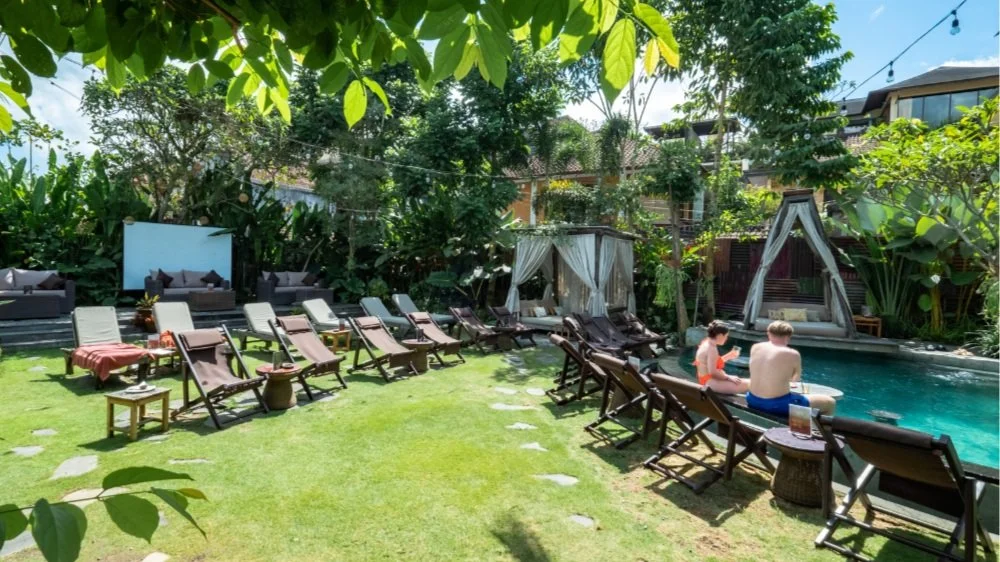 Ubud's Favourite Restaurant | Folk Pool & Gardens