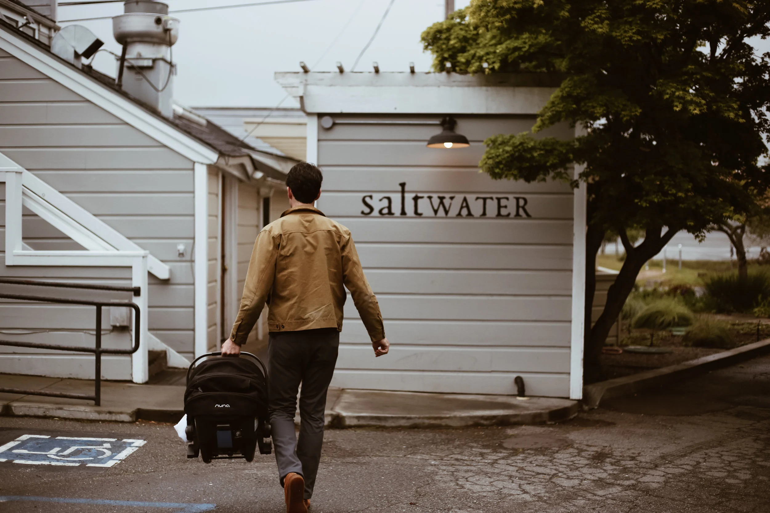 mankas with oren -life on pine