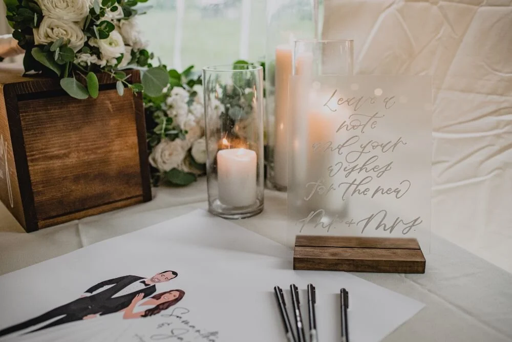 Your Guide to Wedding Signage: Welcome Signs, Bar Signs, Unplugged ...